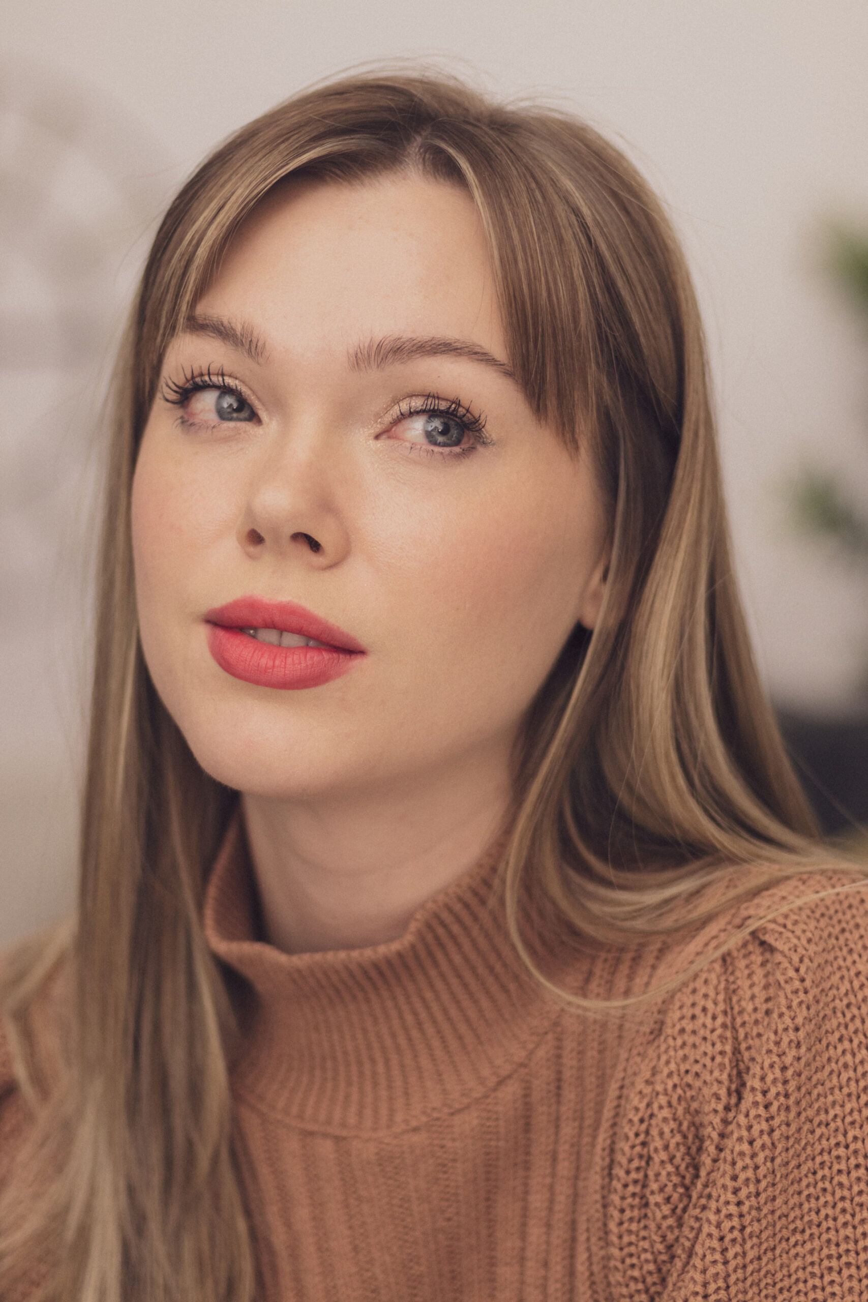 A Daytime Wearable Red Lipstick Makeup Look
